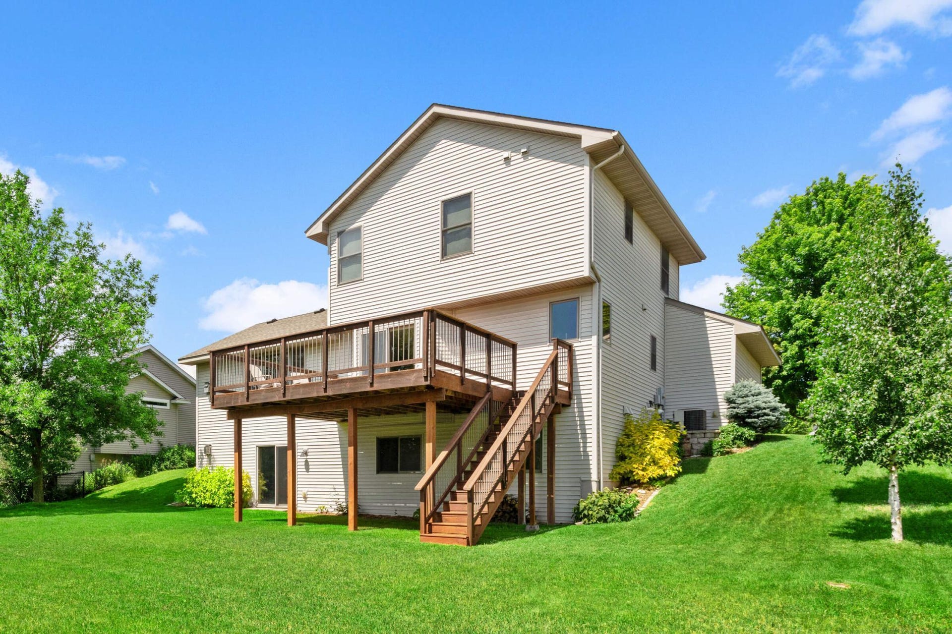 1435 Esterly Oaks Drive, Hanover, MN 55341 | MLS # 6504650